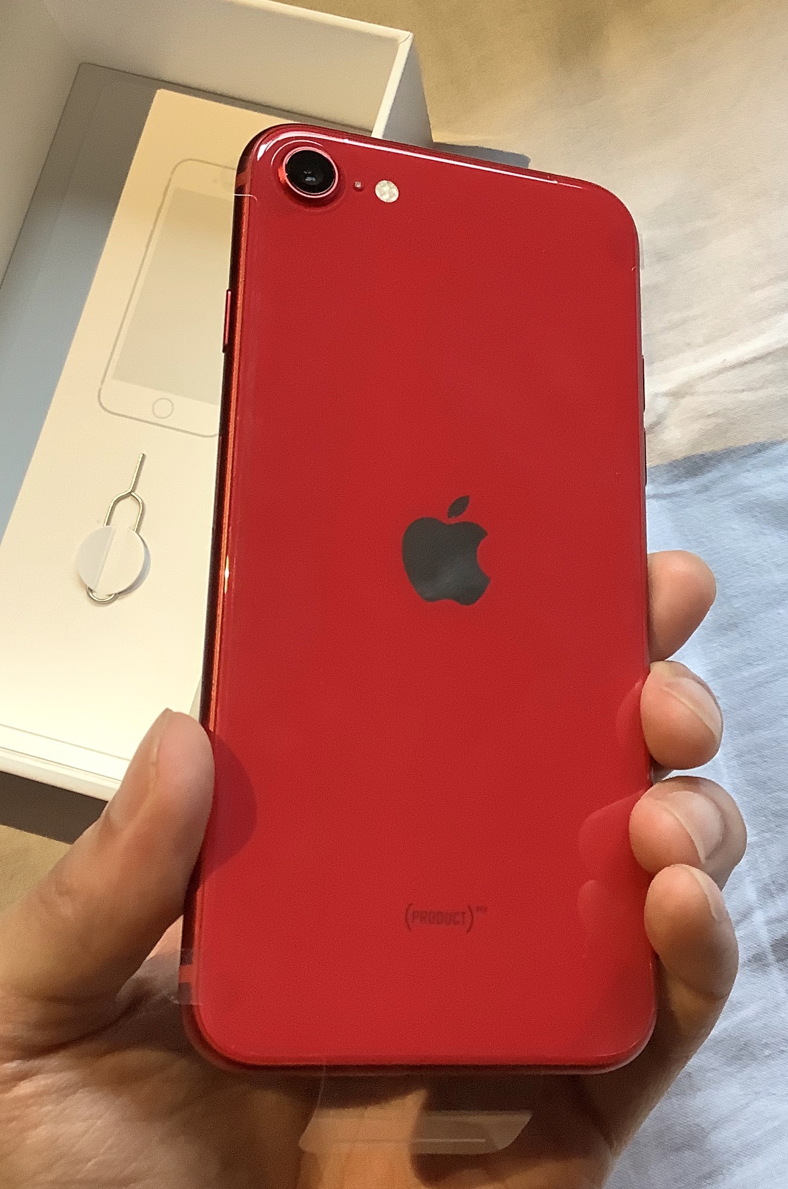 iPhone SE (2020) – a journalist’s review | Lu-Hai Liang
